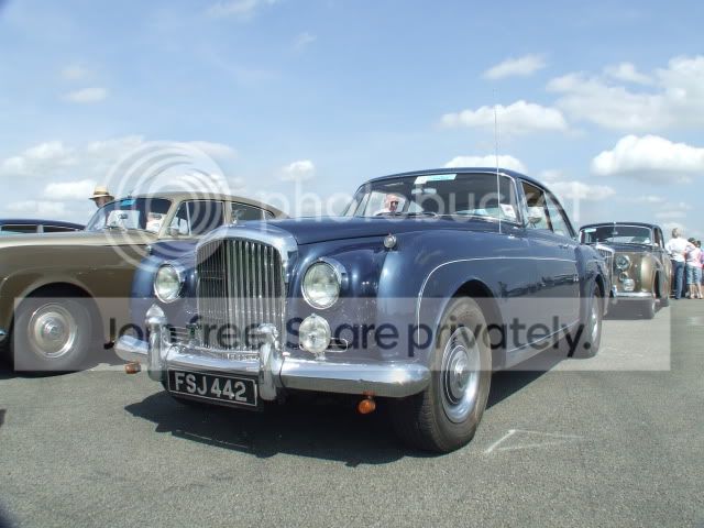 Bentley Owners Club 60th at Silverstone | Retro Rides